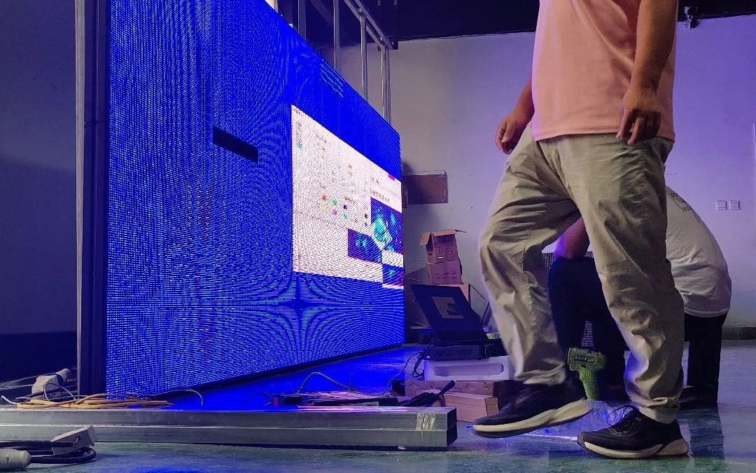 户外全彩p8led显示屏老化检测,灯珠检测环节