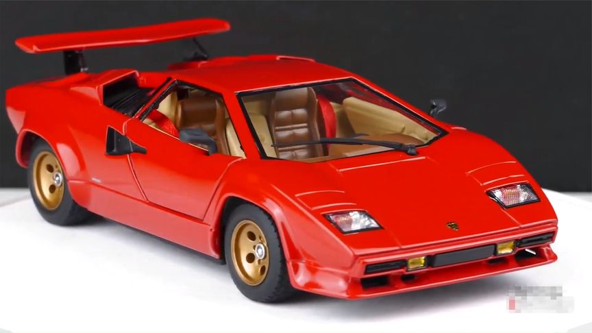 淘了一个破旧兰博基尼车模,翻新后依旧帅气