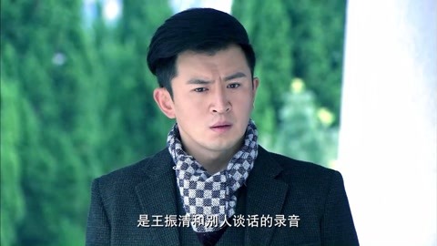 下属和左少汇报旋转门情况,说出高官频繁出入,可能有大事件发生