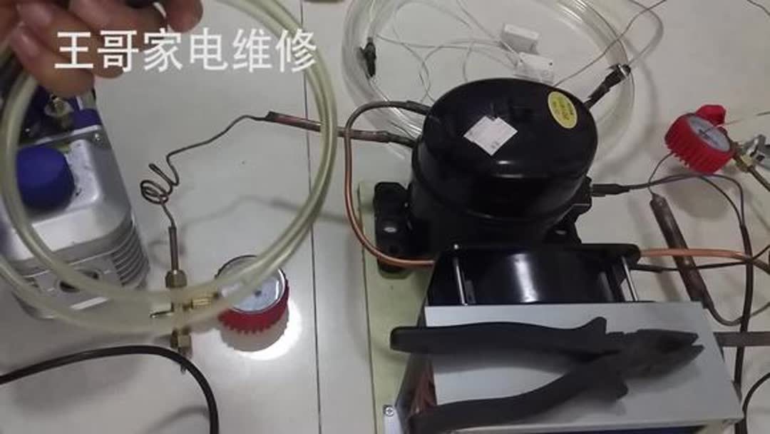 制冷系统如何看压力表抽真空,真空泵抽真空的具体步骤,注意什么