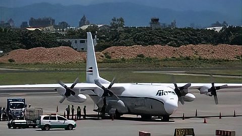 美军机频频突降台湾!48小时内,解放军接连两个大动作,信号强烈