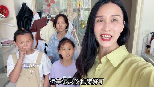 宝妈开心去提新车,拍下车牌号的瞬间彻底崩溃了,整个人都不好了