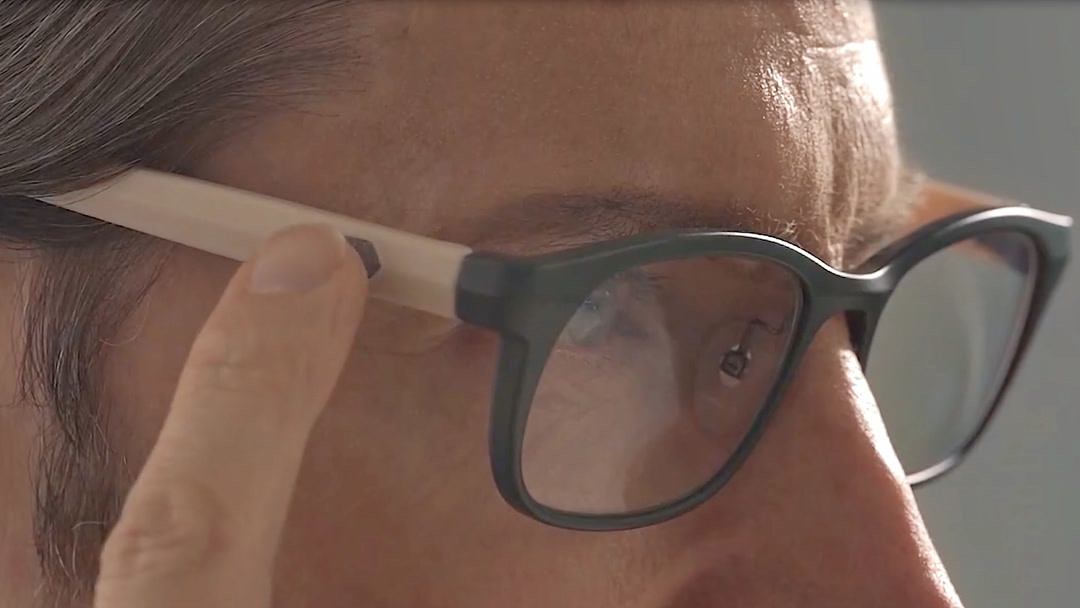 这款眼镜究竟有何神奇之处,居然售价1.5万?