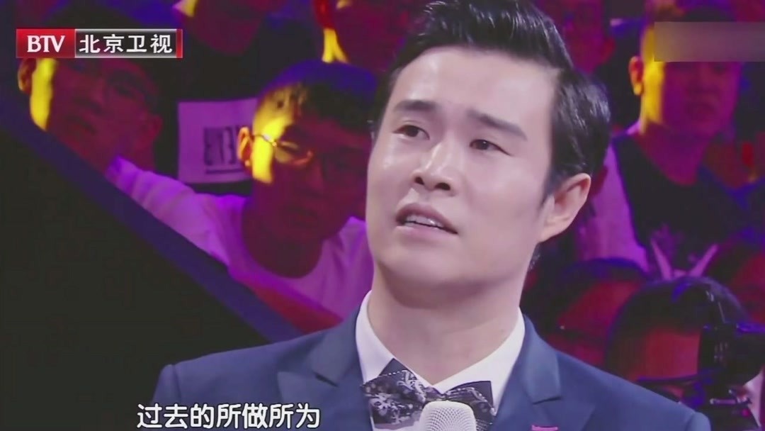 跨界喜剧王:费玉清模仿周杰伦《千里之外》,小哥厉害呀!