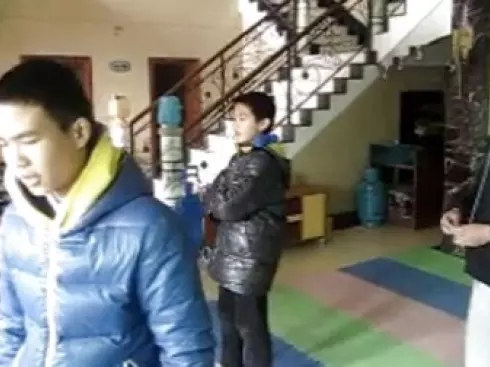 大班表演课:电影《势不两立》片段1