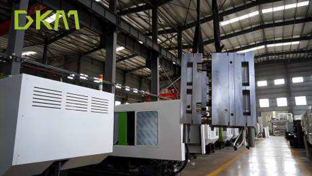 在德库玛实行的上下模工作流程来了~