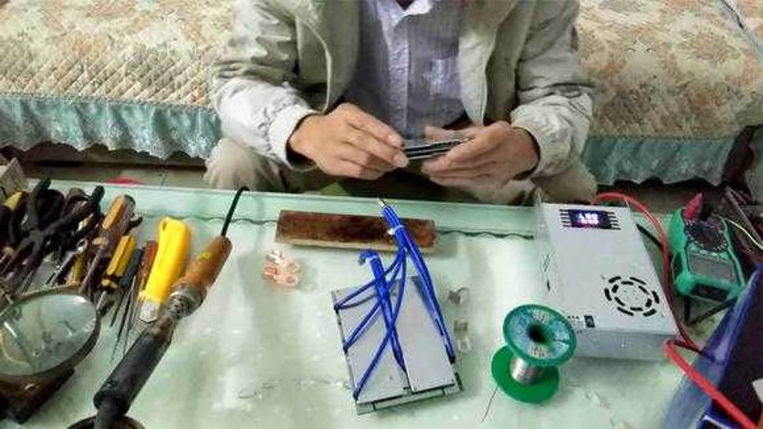 跟朋友们聊聊如何选择锂电池组的保护板,希望对大家有所帮助!