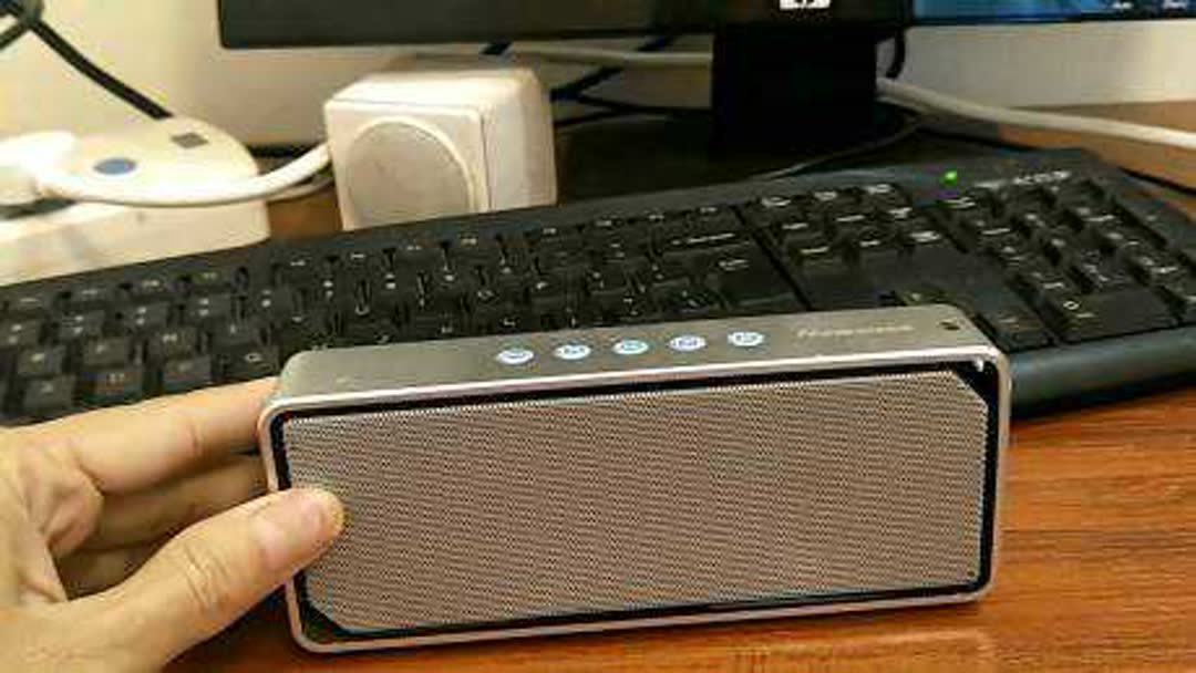 拿积分兑换的音箱,听了声音,还是可以的