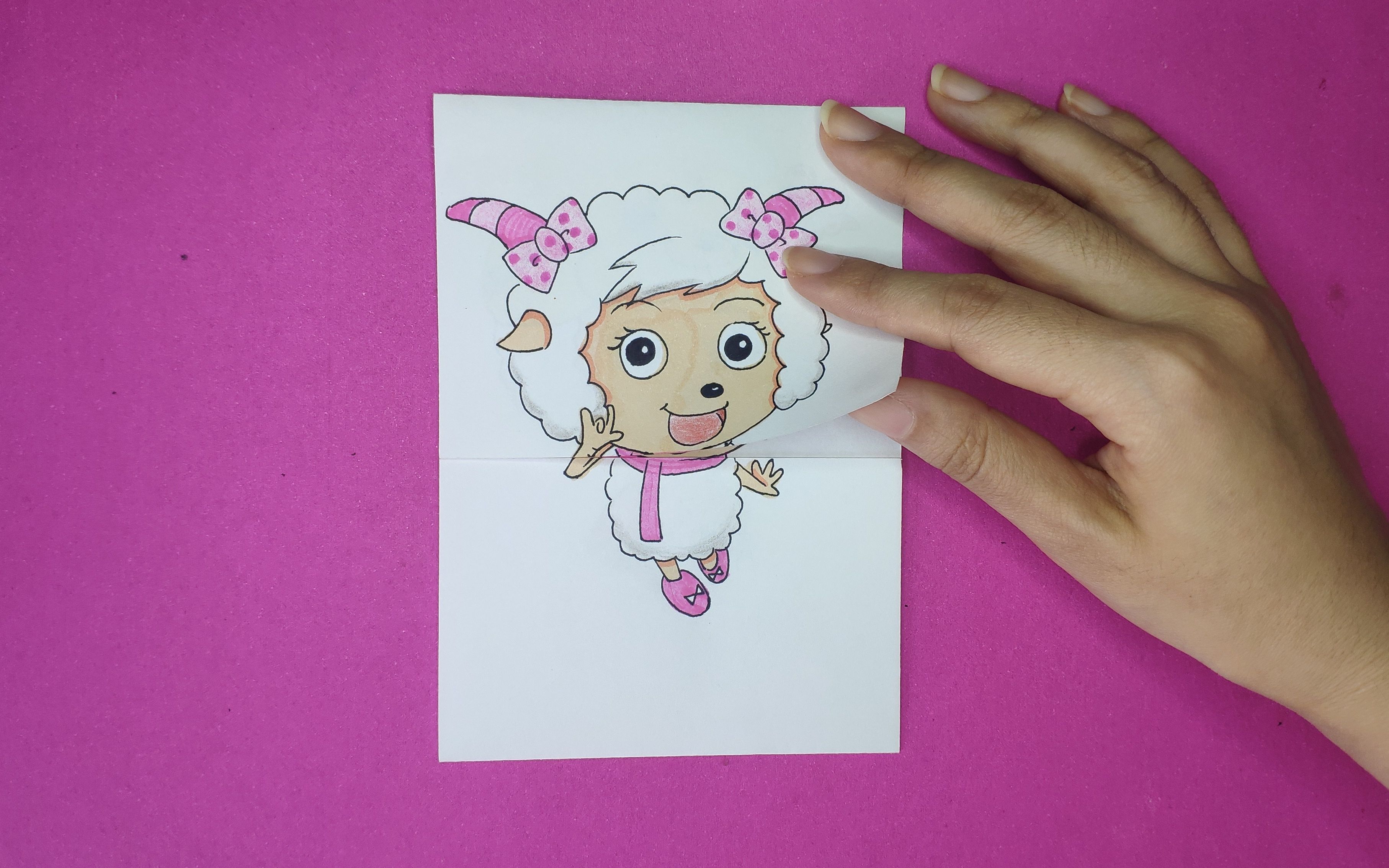 如何用一张纸手绘喜羊羊与灰太狼里美羊羊升级变身平民和公主长相