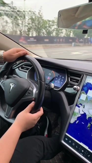 电动车提速确实牛,下一个想看什么,评论出来!