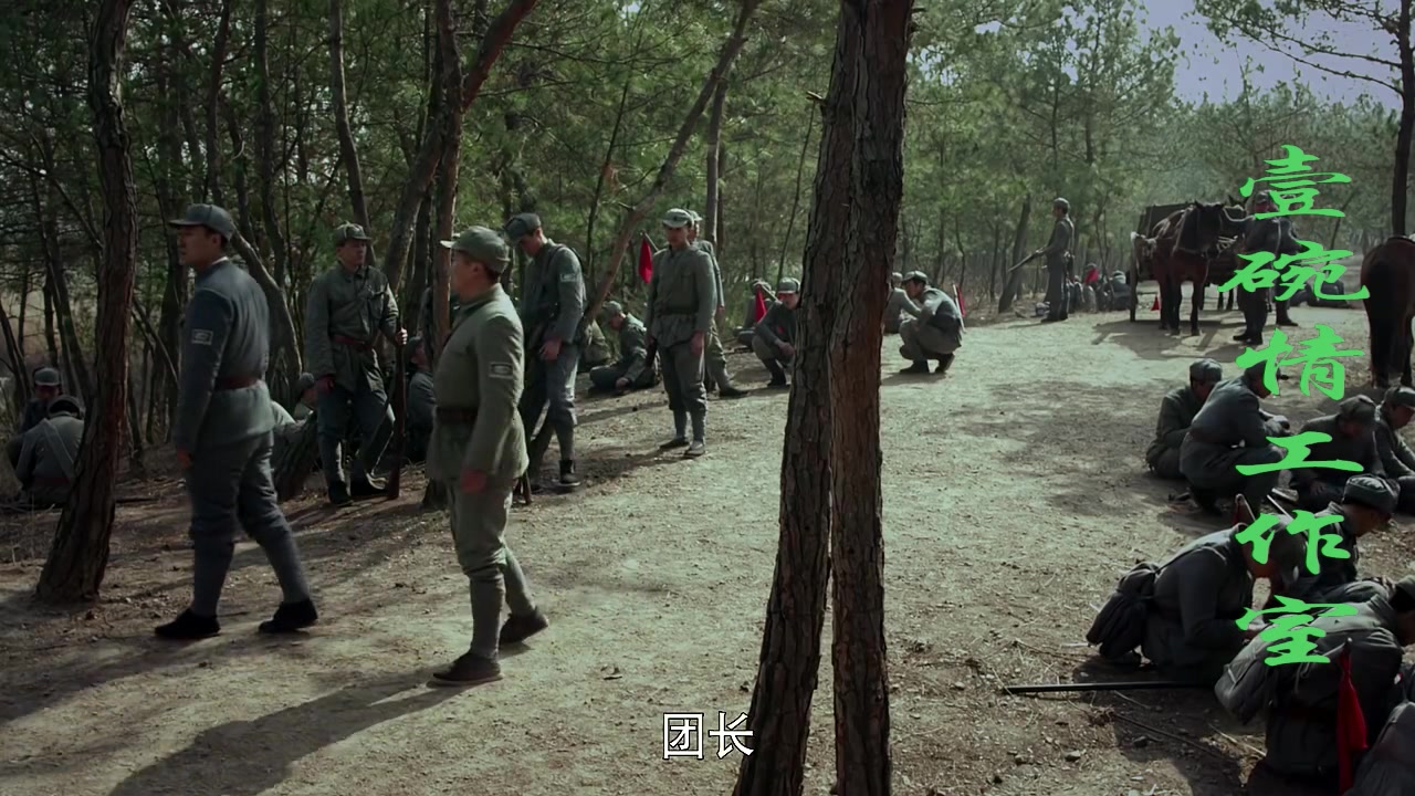 一群饿狼袭击小鬼子的管卡,只顾自己吃饱喝足