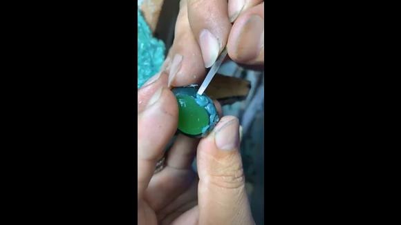 珠宝。纯手工雕蜡模。精工细作