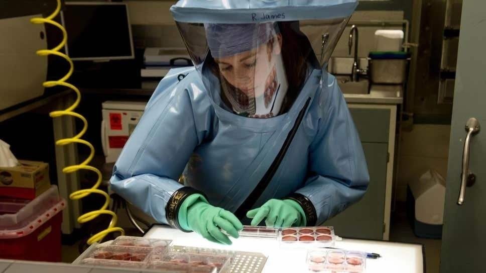 美国想隐瞒的事曝光!病毒所关闭后这2条时间线,外媒:毛骨悚然