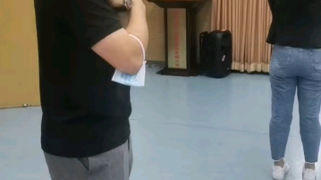 《万疆》手势舞排练现场,献礼!