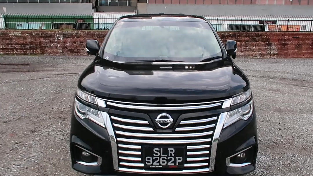 日产全新MPV,2020款日产Elgrand实拍,全面了解后还要啥埃尔法