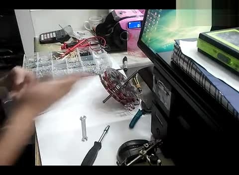 双层线圈无铁芯发电机组装