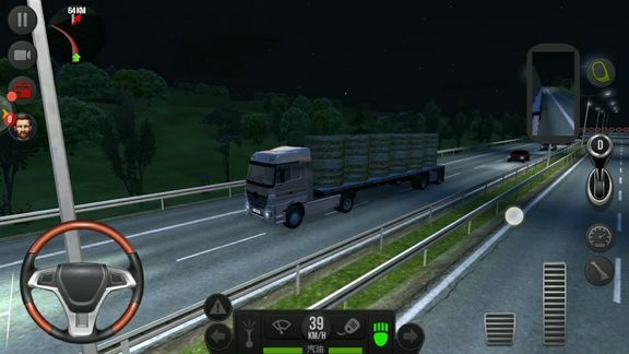 真实模拟夜晚开卡车,过收费站。这真实度无敌了。