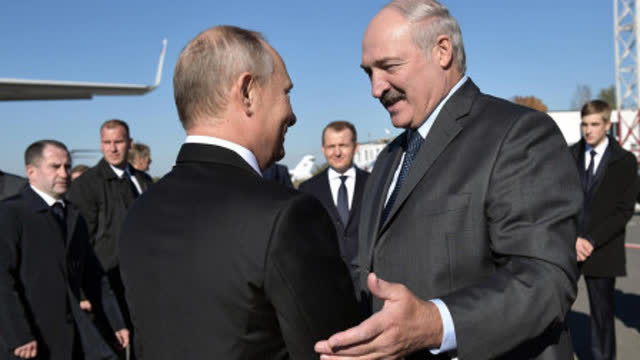 白俄罗斯与俄合并,避免乌克兰的悲剧,这一招十分高明