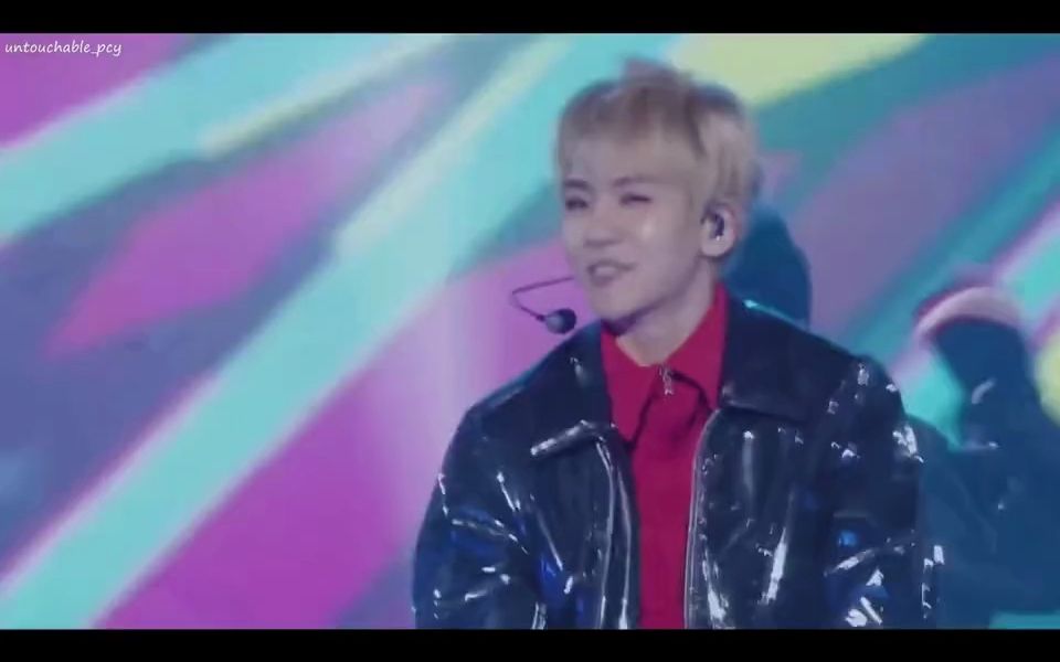 这11分钟的四首歌舞台,我愿称神级表演!