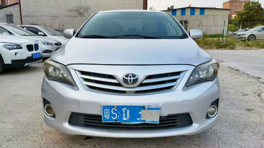 首付3千可提车,自动波2014年丰田卡罗拉天窗高配版,一手车!