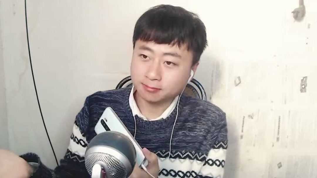 好笑的大哥哥玩樱花校园模拟器看着不错有兴趣的就下载