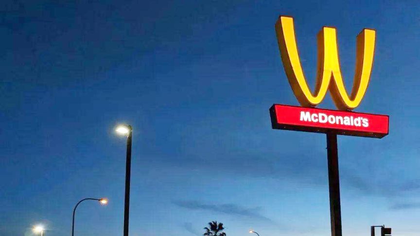 麦当劳激怒全体中华儿女,大陆和岛内民众都纷纷要求给出解释