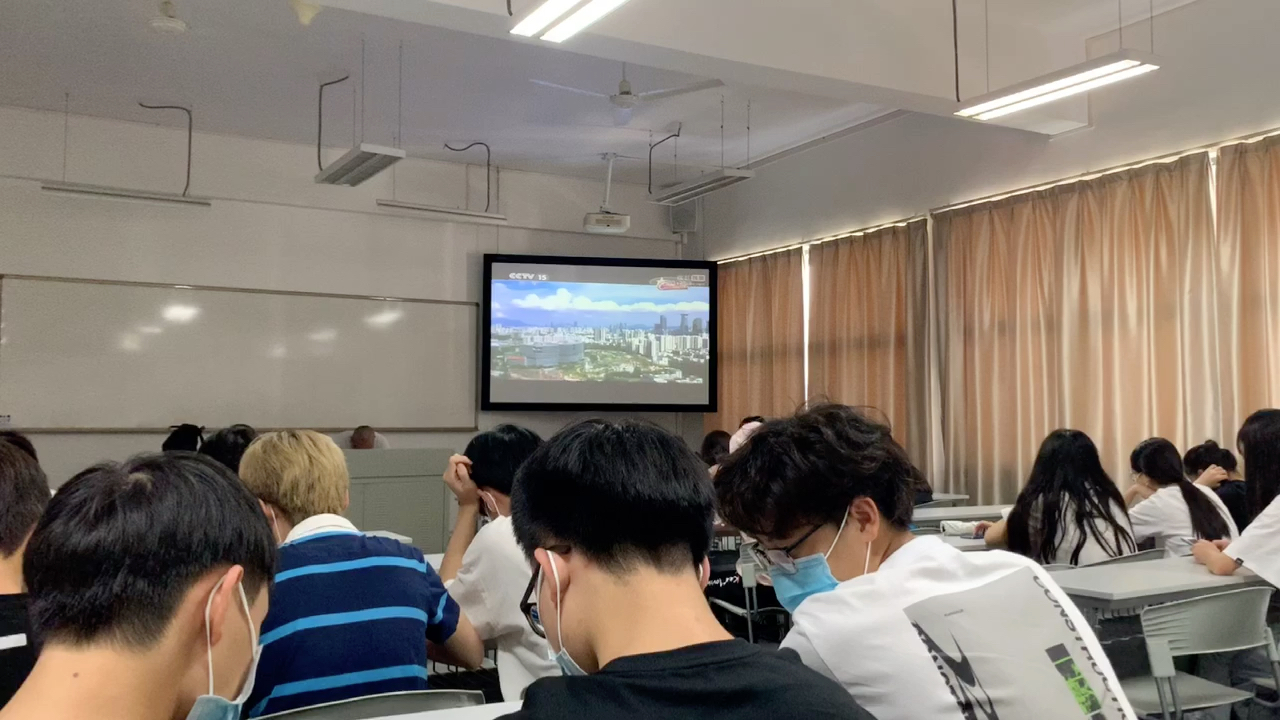 深圳信息职业技术学院2019级城市轨道交通运营管理3-1班团日活动