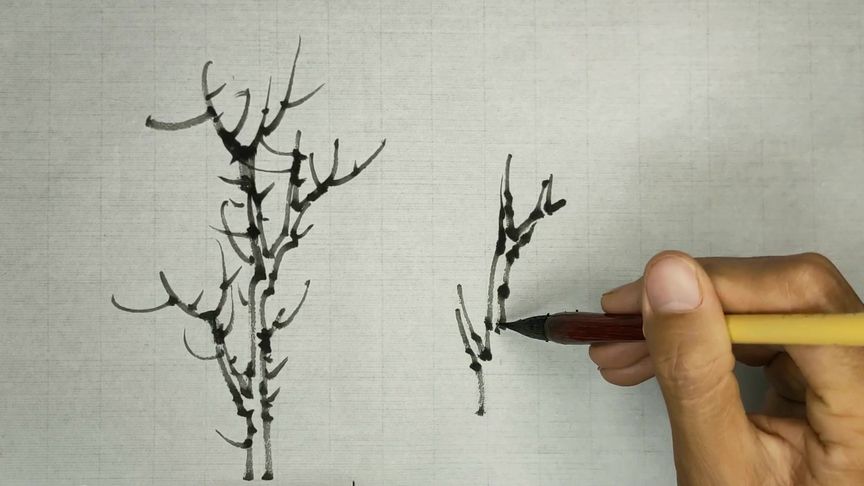 中国山水画中,画树时树枝的用笔方式通常有两种,顺势和逆势