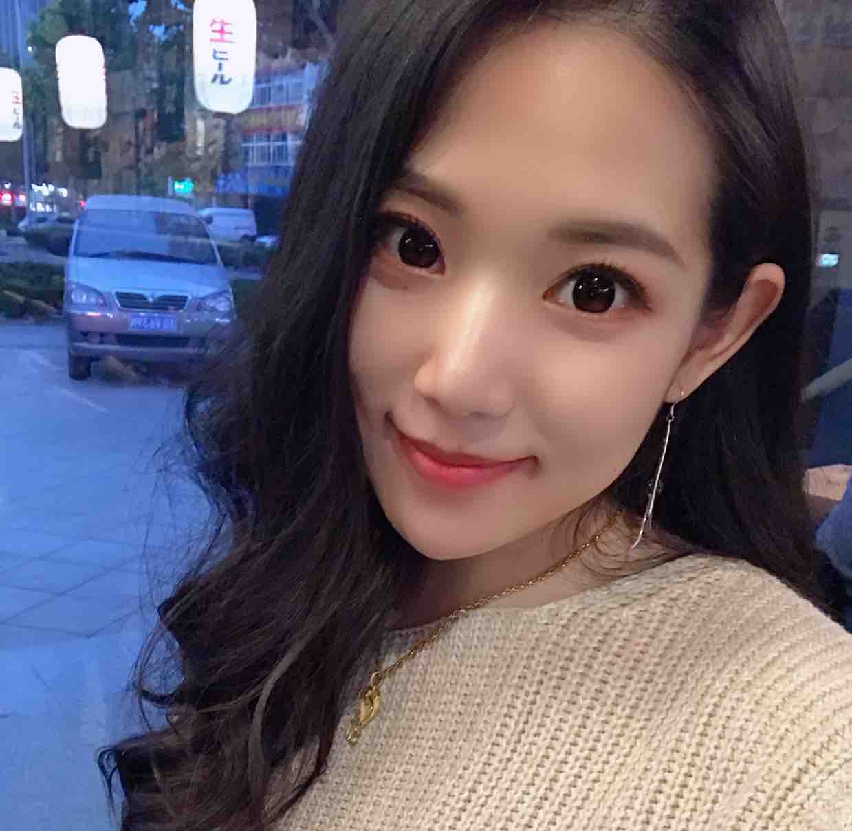 猴猴侯玉霜 