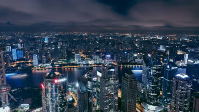 为何来到中国旅游的外国人,都觉得中国是发达国家?真相令人自豪