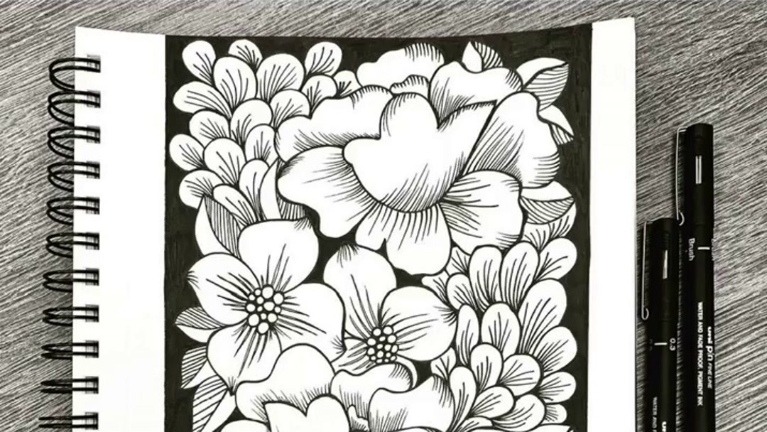 一组黑白线描装饰画/禅绕画zentangleartstory