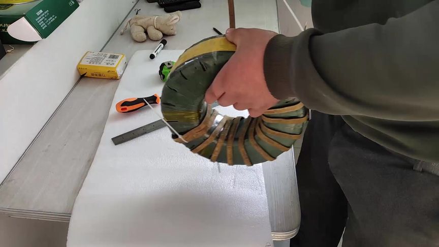 吴大哥制作大环形变压器 纯手工打造 用料十足