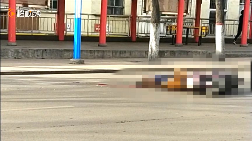 山西长治电动车与无牌照车相撞致骑车司机当场死亡,大车司机逃逸