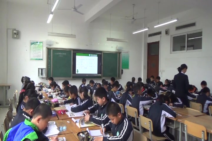 ...窗二(两位数乘两位数(不进位)的笔算)-郝老师_优质课公开课教学视频