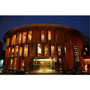 老转村山东菜馆公社店 