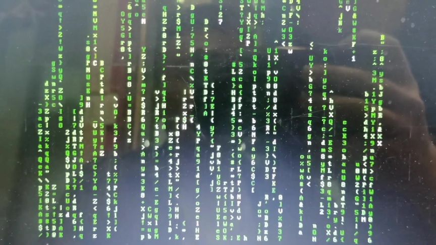 #黑客帝国 #黑客 #编程 老师能有什么坏心思?