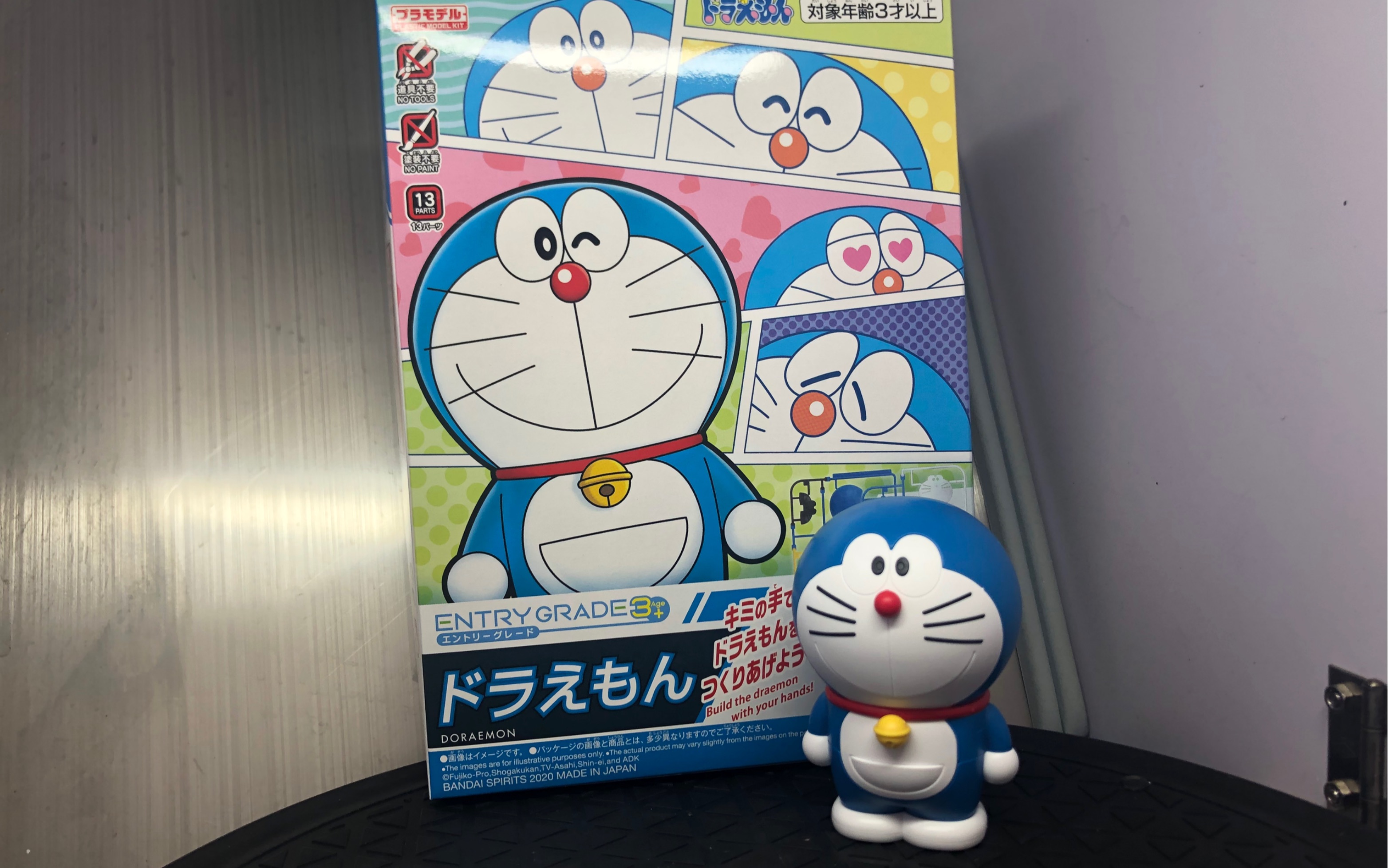 【童年回忆】我用一分钟拼完哆啦A梦 万代EG哆啦A梦 拼装模型