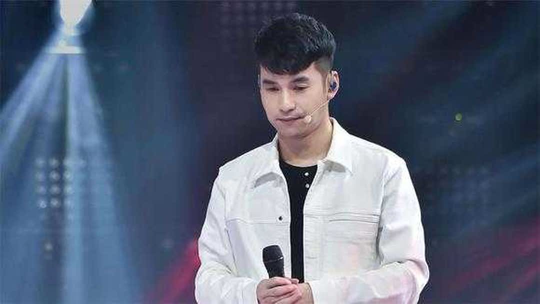 神级模仿秀:文松一首歌模仿了8位歌手,简直是“用生命在模仿”