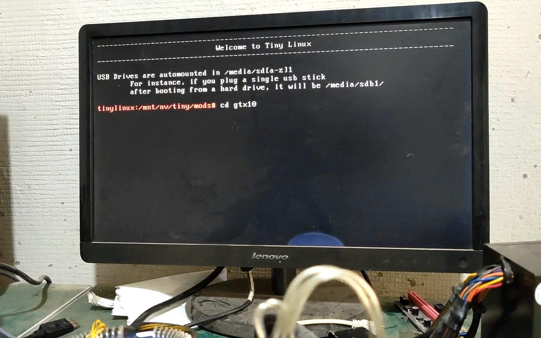 显卡花屏黑屏,这种常见故障如何检查与维修