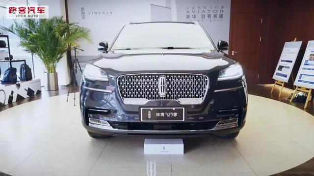 中大型美式豪华SUV林肯飞行家外观实拍