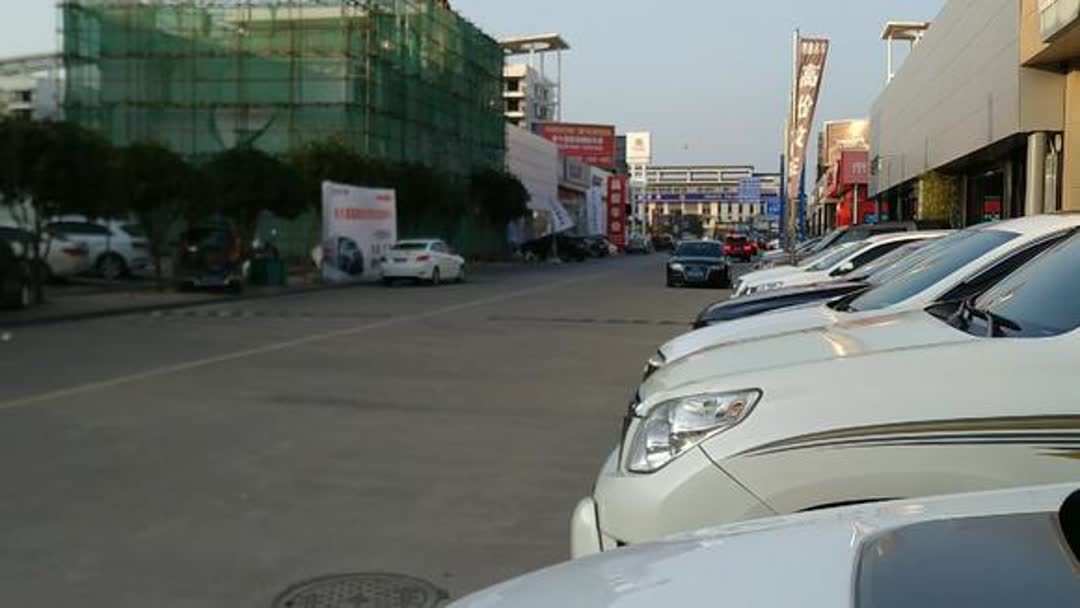 桂林气温回升了,这几台二手车放那么久没人买,难道是些是冷门车