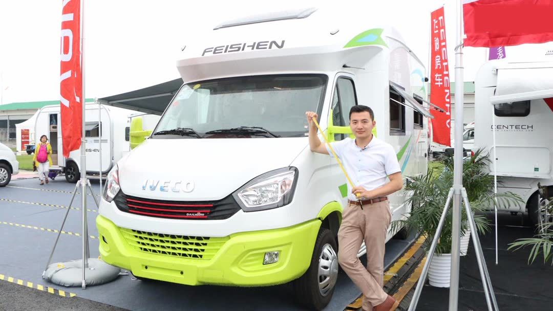 小清新的自动挡房车,400W太阳能800AH锂电,配置丰富无需改装