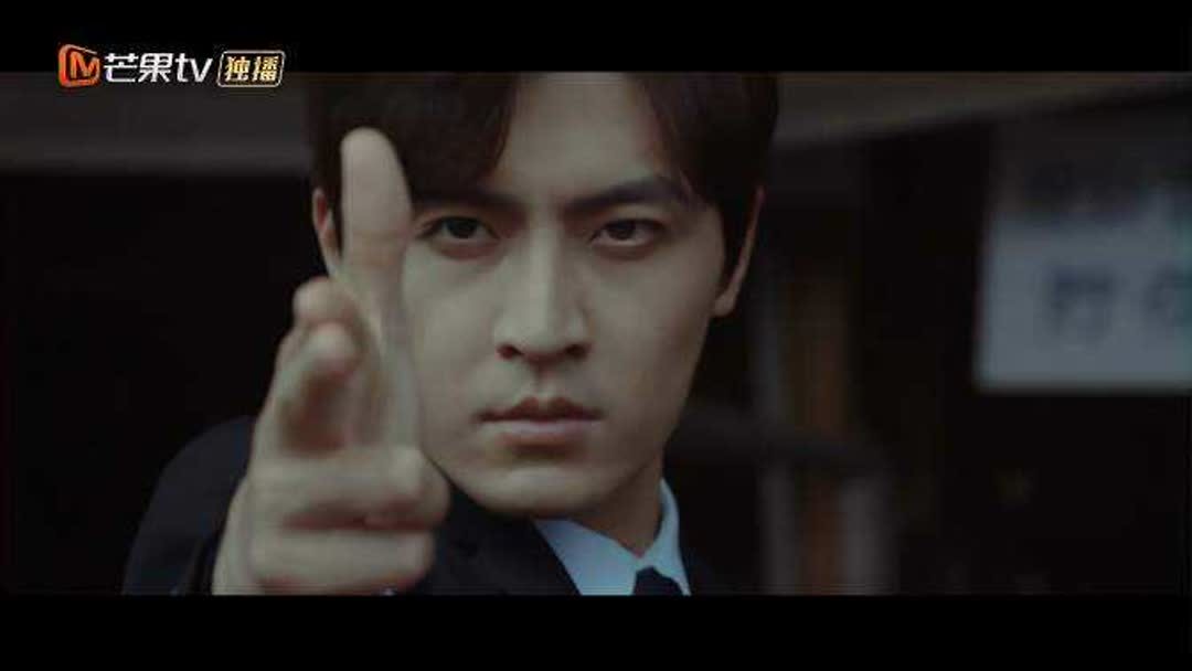 法医秦明:闭眼都打到的距离,神秘人居然打偏,醉翁之意不在酒