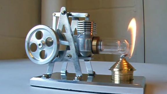 好精致的斯特林发动机模型!这小机器发动起来,太漂亮了
