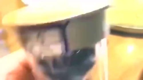 商家的承诺,还特意放了沙漏计时,可我偏要打破这个规则!