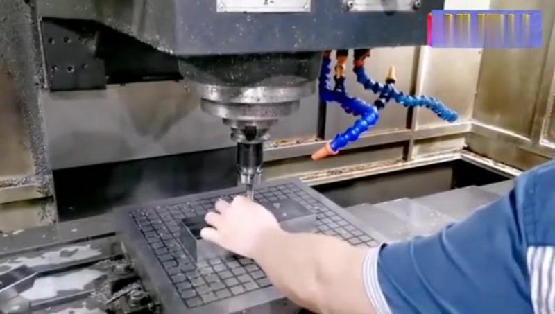 CNC加工中心,刀库使用,一次对多把刀,如何使用刀补,视频详解