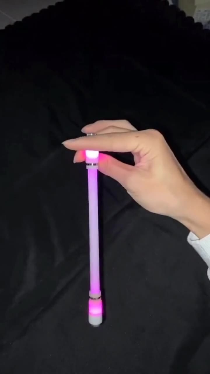 三步叫你学会炫酷转笔