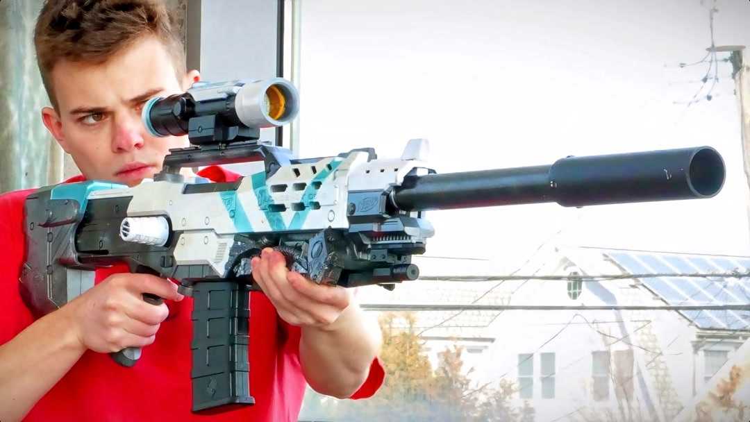 真人CS:介绍顶尖装备