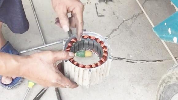 电动三轮车自动提示电机故障怎么办?专业师傅教你检查和维修方法