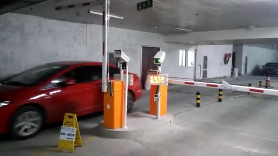 易泊停车场管理系统现场视频